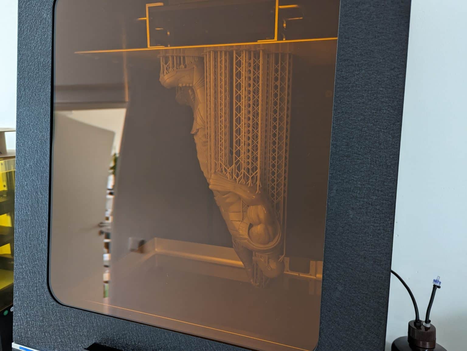 Apex-maker X1 - Monsterdruckfläche für riesige Resin Modelle • NerdsHeaven